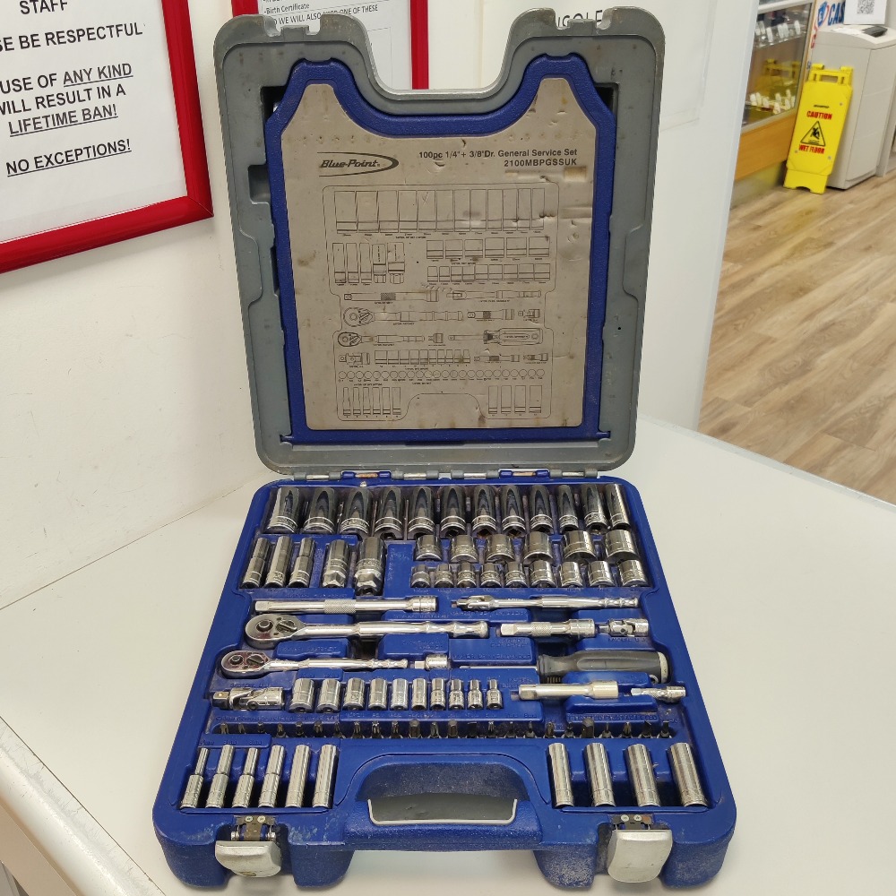 Pre-owned Blue-Point 100 Piece 1/4" & 3/8"dr Metric General Service Set ...